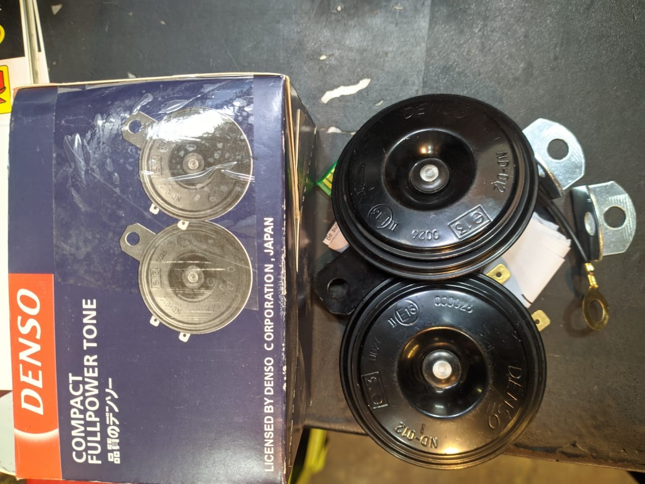 Denso Compact Fullpower Pi Pi Horn