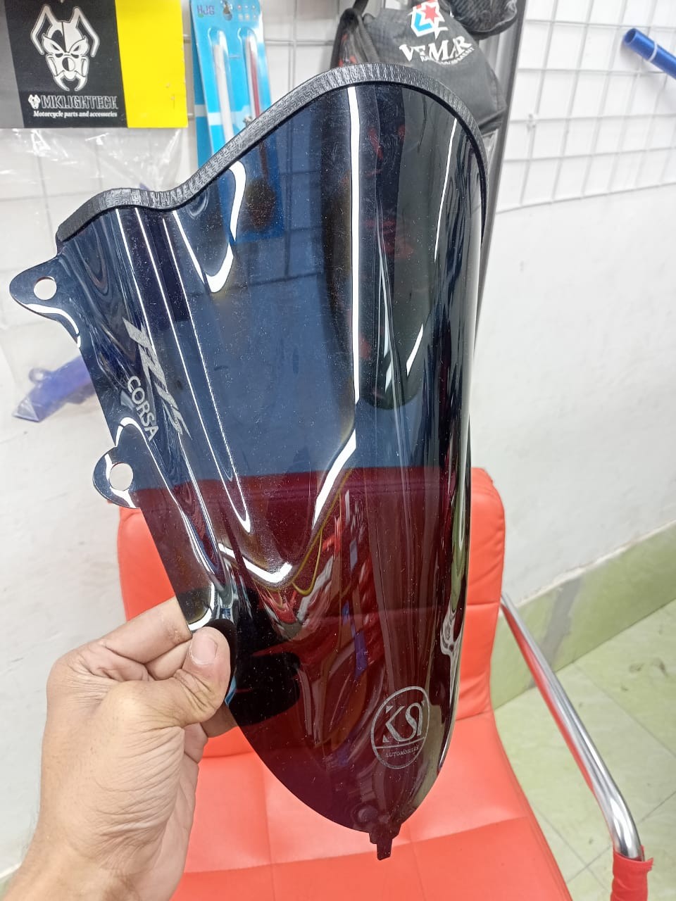 R15 V3 Corsa Visor