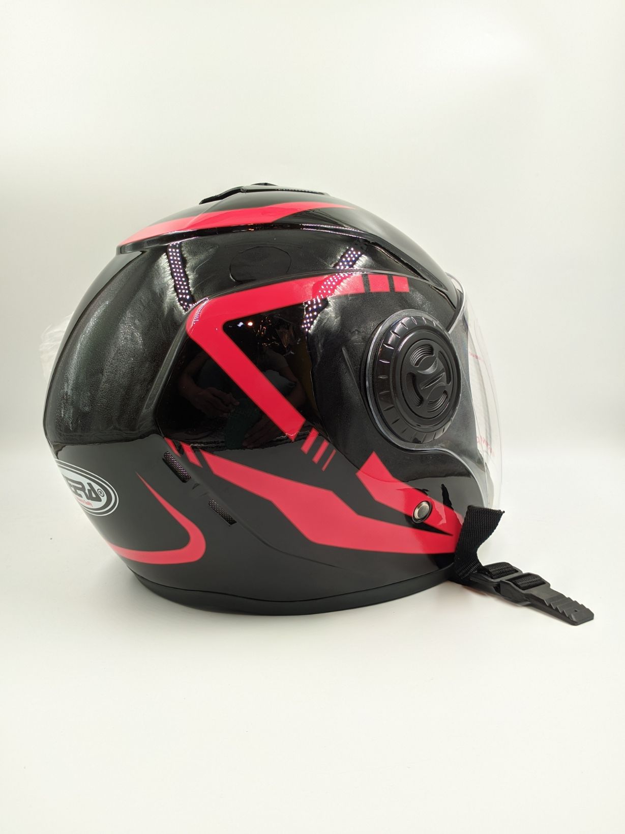 Neera Sting Ray Half face Black & Red