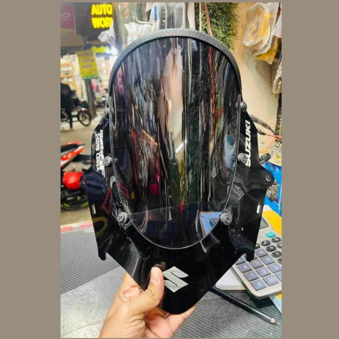 R15 v4 / R15M premium windshield visor